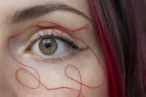 Foto Van Het Oog Met Rode Draad Om De Ogen Het Begrip Vene En Vasculaire Gezondheid Als Een