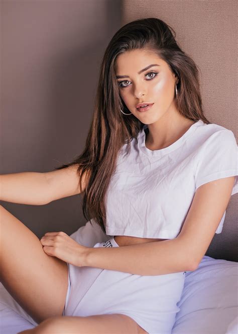 Guille Giles On Behance