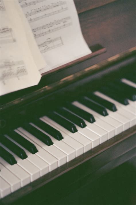 Mirror Symmetrical Curve Tumblr Com Tumbex