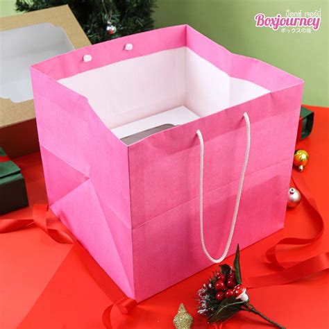 ถุงกระดาษหูเชือก ใส่กล่องเค้ก 4 ปอนด์สีชมพู บรรจุ 10 ใบ