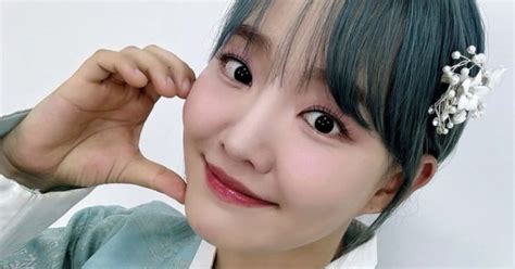 윤하 깜짝 결혼 발표…“인생의 든든한 짝 만났다”