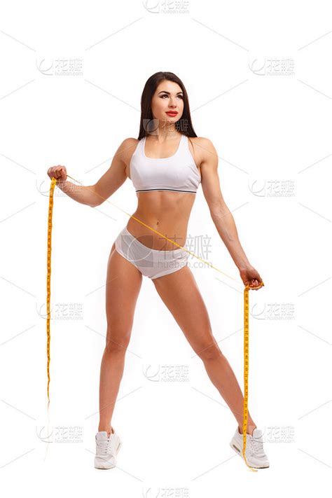 女人 运动竞赛 白色背景 短灯笼裤 垂直画幅 学校体育馆 四肢 腹腔 腿 完美