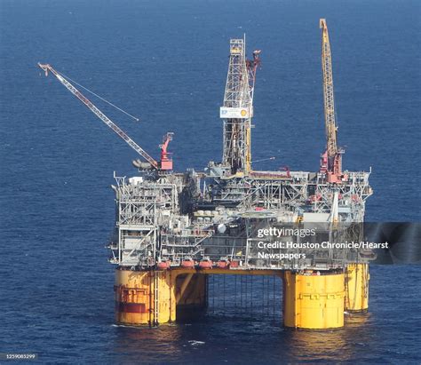The Shell Ursa Tlp Located In The Mississippi Canyon Block 809 In News Photo Getty Images