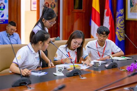 392936967 711996930977846 8185136679519512295 N