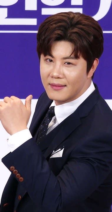 현역가왕2 진해성 빼놓을 수 없는 불나방 댄스와 웨이브~ 현역가왕 트로트 기자간담회 포토타임 Phototime Shorts Youtube