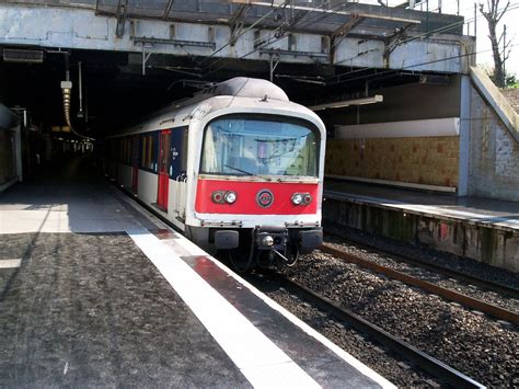 Rer A Rame Ms61 A Fontenay Sous Bois Saint Denis Trains Transport