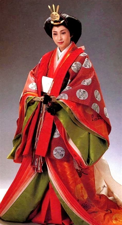 Heian Junihitoe 👘 平安时代的十二单 🌸💖 Japan Heian Era Costume Junihitoe 💗