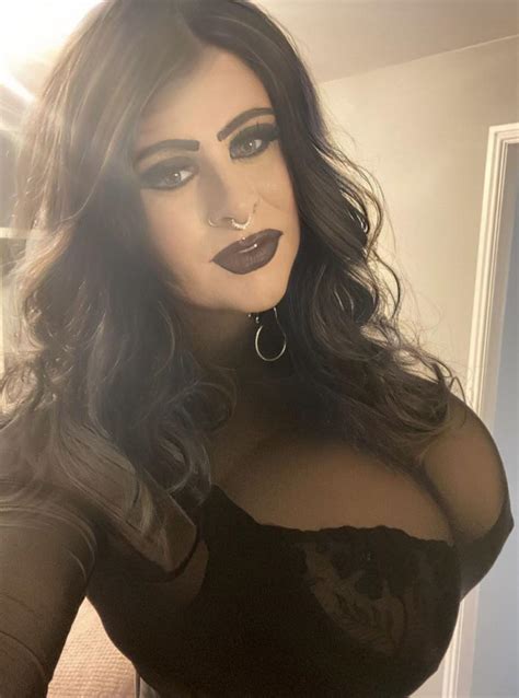 316 Best Crossdressers Images On Pholder Crossdress Expression Trap