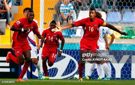 Daniel Luis Saez Photos And Premium High Res Pictures Getty Images