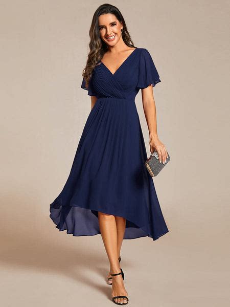 Best Navy Dresses For A Wedding