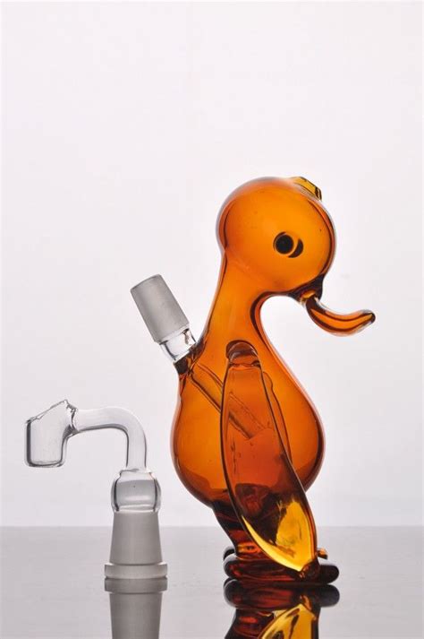 2020 Amber Duck Cheap Cute Hookahs Bongs Glass Water Pipes Percolator
