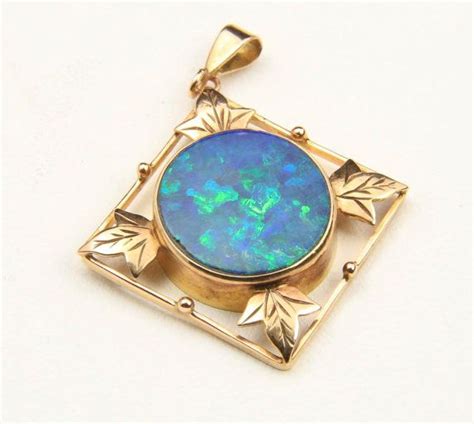 Vintage Australian Opal And 10k Yellow Gold Triplet Pendant Lots Of Fire