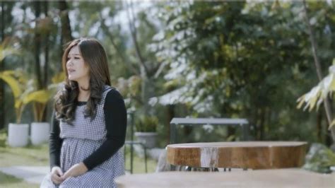 Lirik Lagu Karo Inget Aku Yang Dipopulerkan Gitarena Ginting Ini