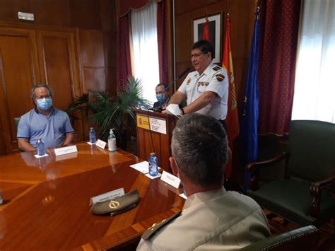 Ubaldo De La Torre Se Despide De La Policía Tras 45 Años De Servicio