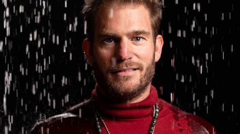 Tim Akkerman Hear Me Out Official Music Video Chords Chordify