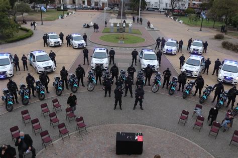 Con La Entrega De Patrulleros Y Nuevas Motos Refuerzan La Seguridad En Morón Que Pasa Web