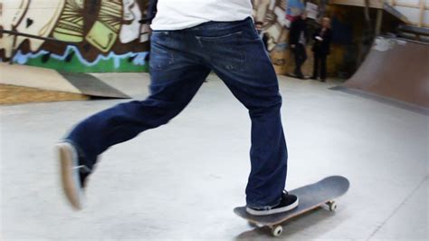 What Is Mongo Footing Bam Skateboarding Youtube