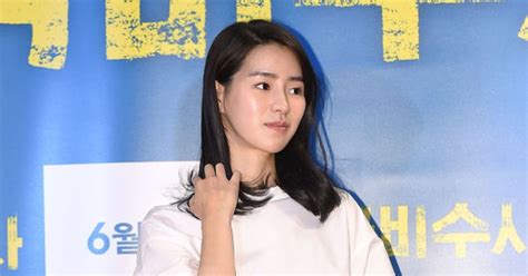 사진 임지연드라마 촬영 없어서 극장 나들이