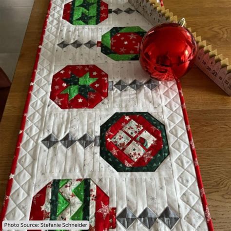 Top 10 Free Christmas Table Runner Quilt Patterns 11 Bonus Patterns For Sale I Love