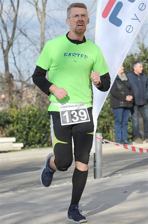 Istarska Zimska Liga U Trčanju Powered By Plava Laguna Istrčano 5 Kolo Ivan DakiĆ I Nina