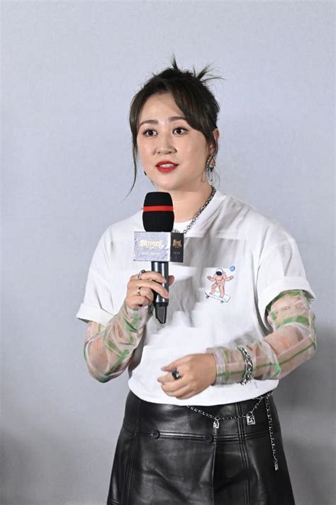 《独行月球》首映礼举行 沈腾马丽同框谈十余年合作感受新浪图片