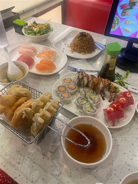 Sushi Rotary Sushi Bar Chicago Lake View East Restaurant Reviews