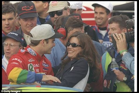 Inside Jeff Gordon And Brooke Sealeys Divorce Scandal That Rocked