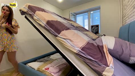 Prenda Vaginal Da Madrasta Presa Por Baixo Da Cama Redtube