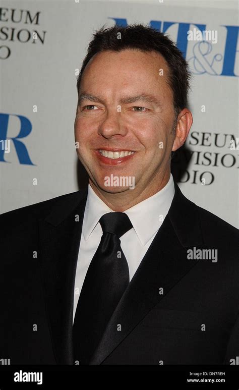 Mar 9 2002 K24346ag The William S Paley Television Festival Six Feet Under Directors