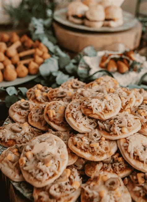 23 Easy Graduation Party Finger Foods Everyone Will Love Urban Mamaz