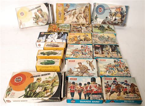 Airfix A Large And Varied Collection Of Vintage Airfix Figure Sets