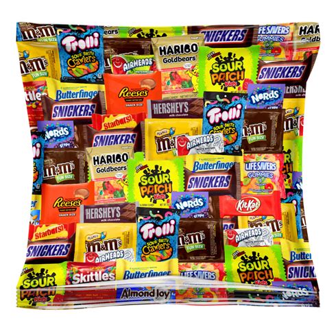 Candy And Chocolate Assorted Variety Pack Snickers Twix Kit Kat Milky