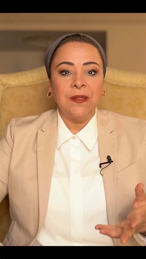 Nehad Abo El Komsan ‎سؤال صغير من مريم اعمل ايه لو حد ركبلي صور ؟ حكاياتنهاد نهاد