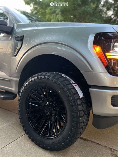 2025 Ford F 150 With 20x10 19 Gear Off Road Edge And 33125r20 Venom
