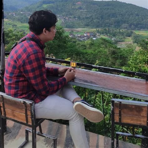 Reyhan Aditya Universitas Trunojoyo Madura Jawa Timur Indonesia