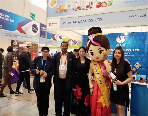 Me Nishantha Wickramasinghe มาพบเราที่บูธสนใจ ผลิตภัณฑ์ในเครือเวก้าของ