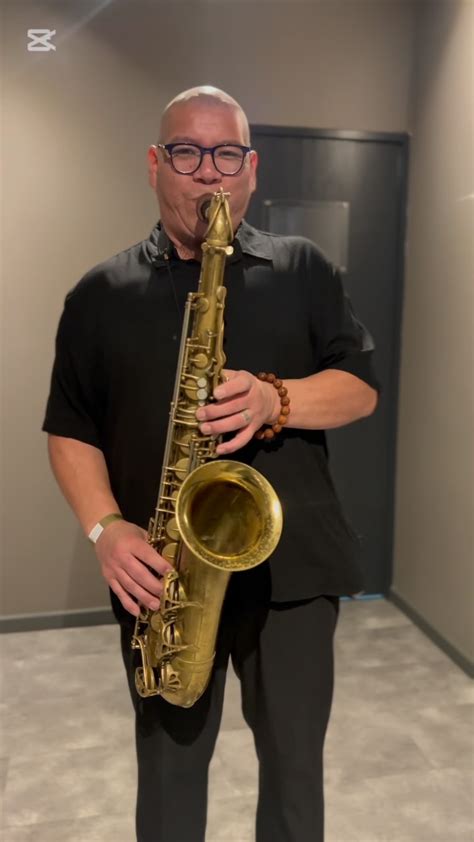 Jonathan Gatica Jonigaticasaxofon • Instagram Photos And Videos