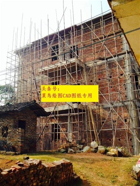 21萬建2層半別墅色彩清新富有時代的韻味帶經典獅面羅馬柱 每日頭條