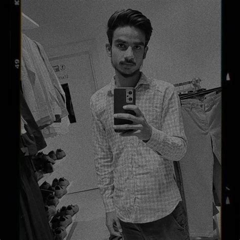 S͛uͧнⷩaͣiͥl Aͣнⷩmⷨaͣdͩ Suhail Mev 04 On Threads