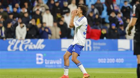 Aitor Mañas El Goleador Del Deportivo Aragón En Peligro