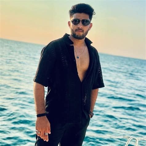 Rutvik ☀️ Rutvikkhatod111 On Threads