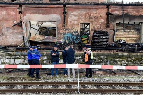 Incendio Fela Quasi Certo Il Dolo Interrogate Diverse Persone Tio
