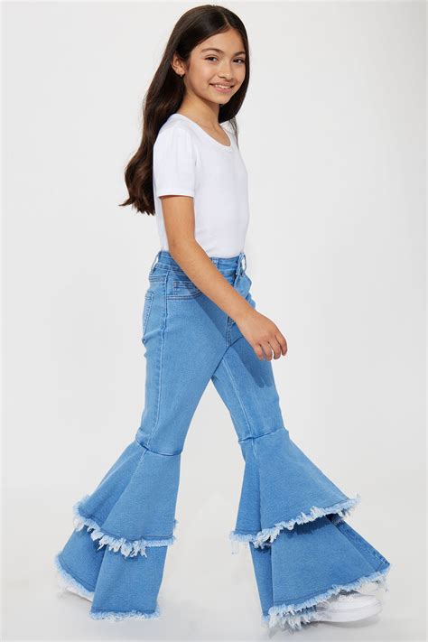 Mini Dancing Queen Ii Flare Jeans Medium Wash Fashion Nova