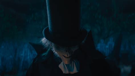 Haunted Mansion Jared Letos Hatbox Ghost Is Plenty Scary