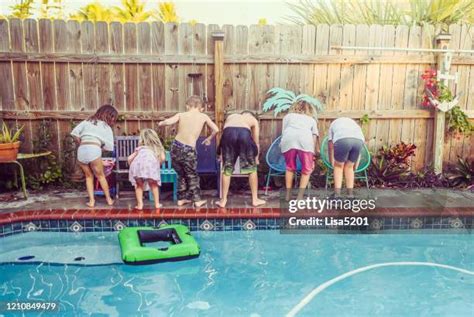 Women Mooning The Camera
