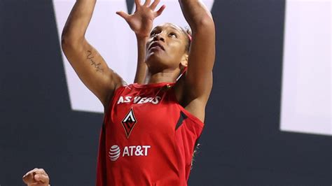 Wnba Aja Wilson And Danielle Robinson Lead Las Vegas Aces To Win Over