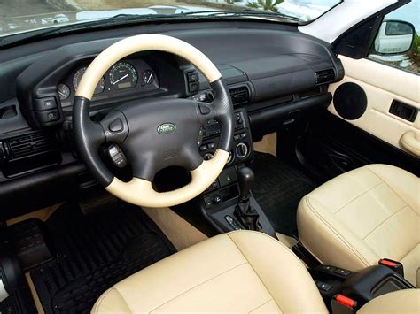 Land Rover Freelander 1 1997 2006 характеристики и цена фотографии и