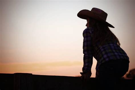 Cowgirl Silhouette By Willowthewysp On Deviantart