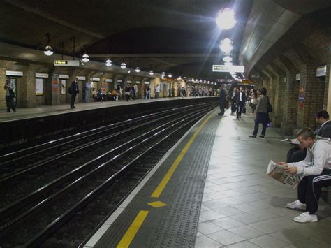 The Tube The Six Oldest Underground Stations Still In Use Londontopia