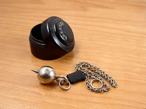 Pèndol Per Hipnotitzar La Gent O Potser Per Trobar Coses A Flickr